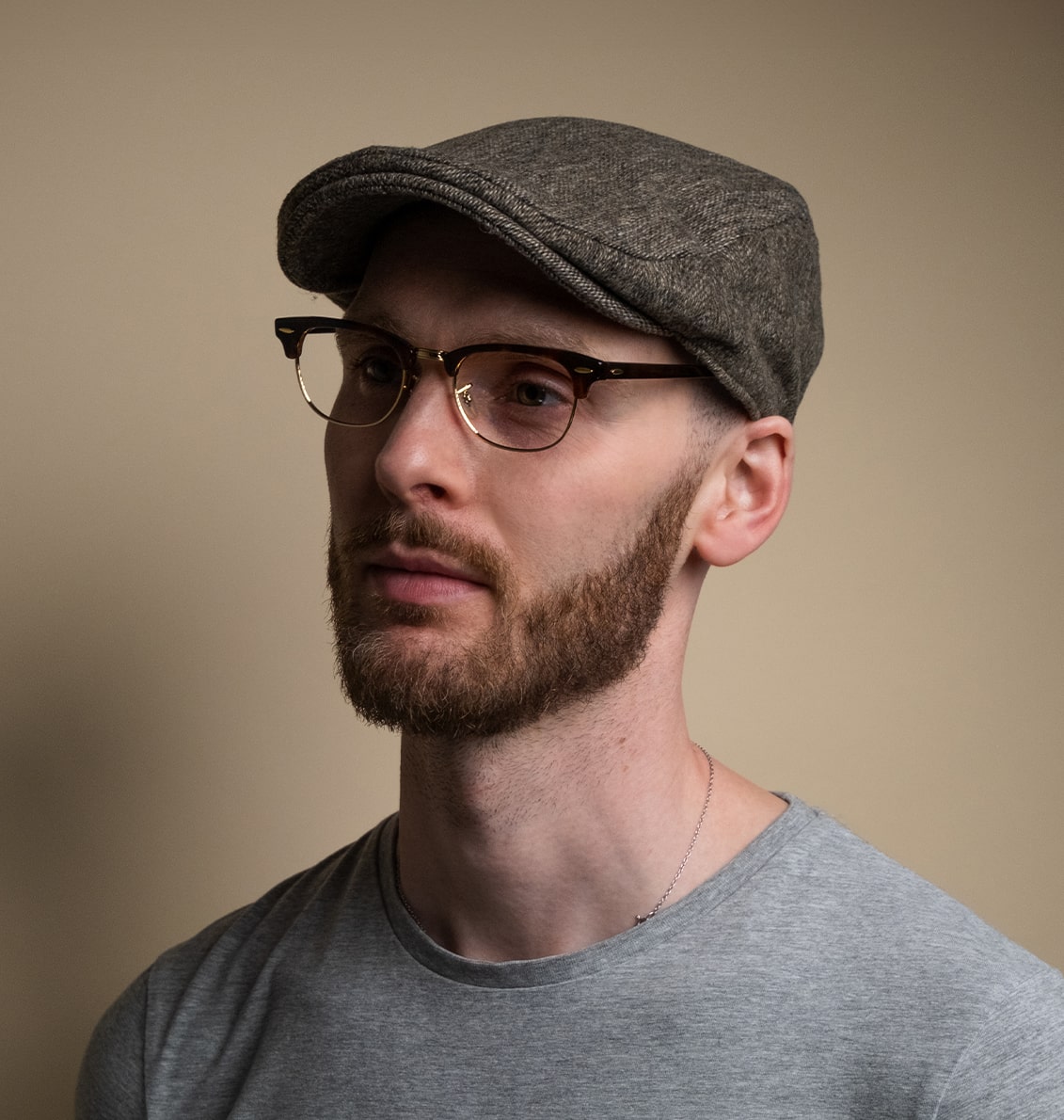 Tips on how to wear a hat with glasses | Glasses Direct Blog