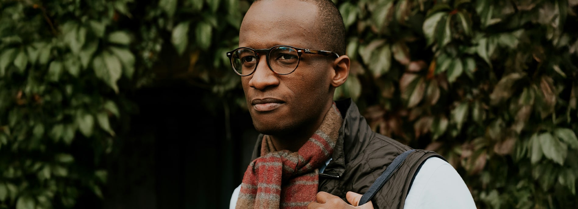 What are phantos glasses and how do I style them? - Glasses Direct Blog