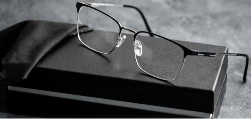 How to stop glasses from fogging up in cold weather - Glasses Direct Blog